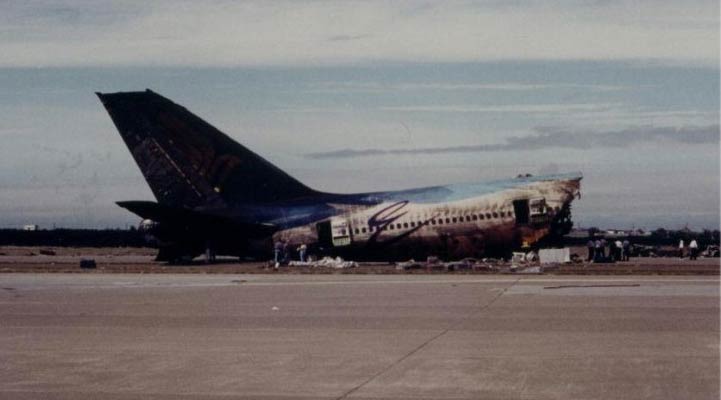 Singapore Airlines Flight 006